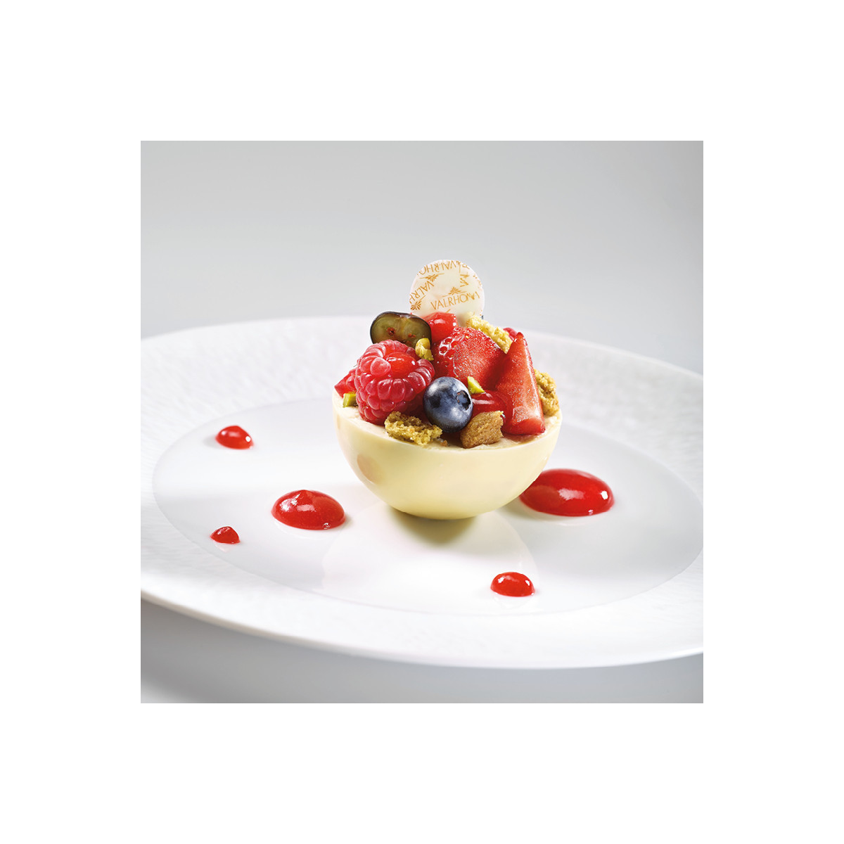 Valrhona White Chocolate Couverture Opalys 33% - Classic Fine Foods